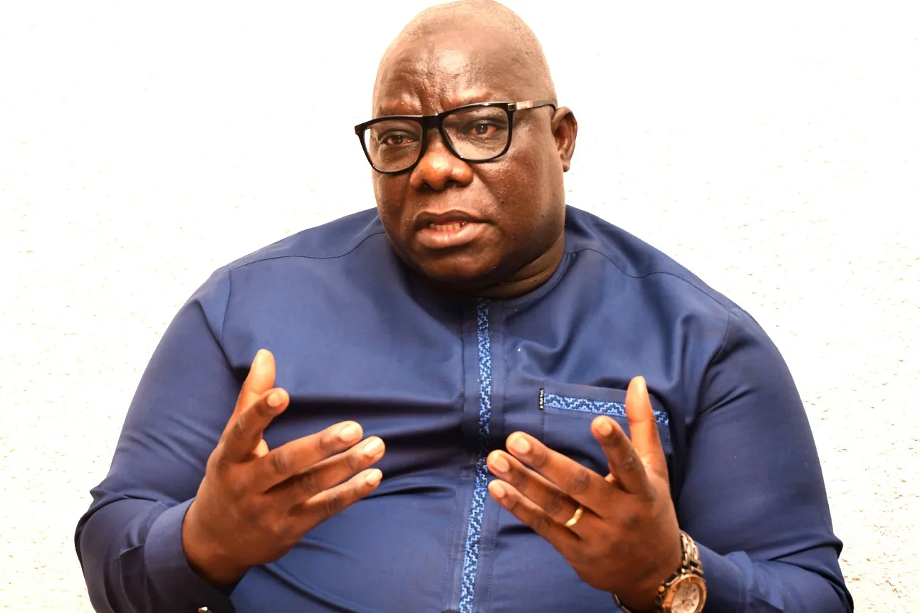 ÉDITORIAL Le jeu brutal ? - Legrandregard